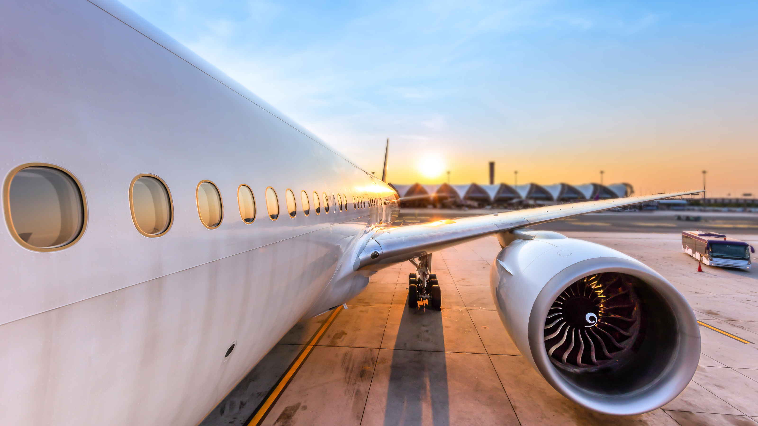 Selecting an Aviation Headset | Radio Dispatch & Aviation Solutions - Telex